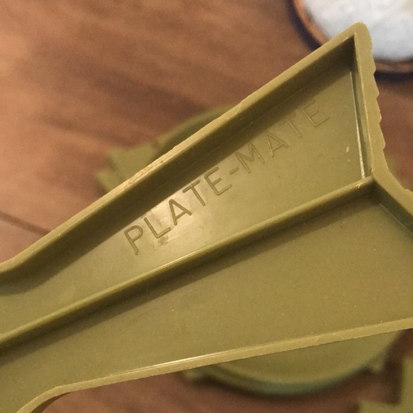 Plate Mate | Dining | Vintage Plate Mate Paper Plate Holders | Poshmark